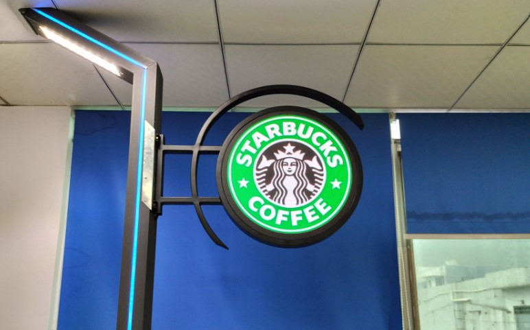 Custom LED Screens – UNIQ DIGITAL